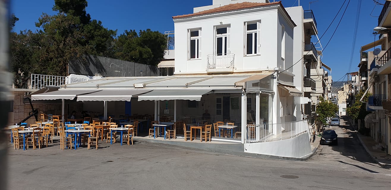 «Μαργαρώ»: Το διάσημο ταβερνάκι του Πειραιά που σερβίρει ...