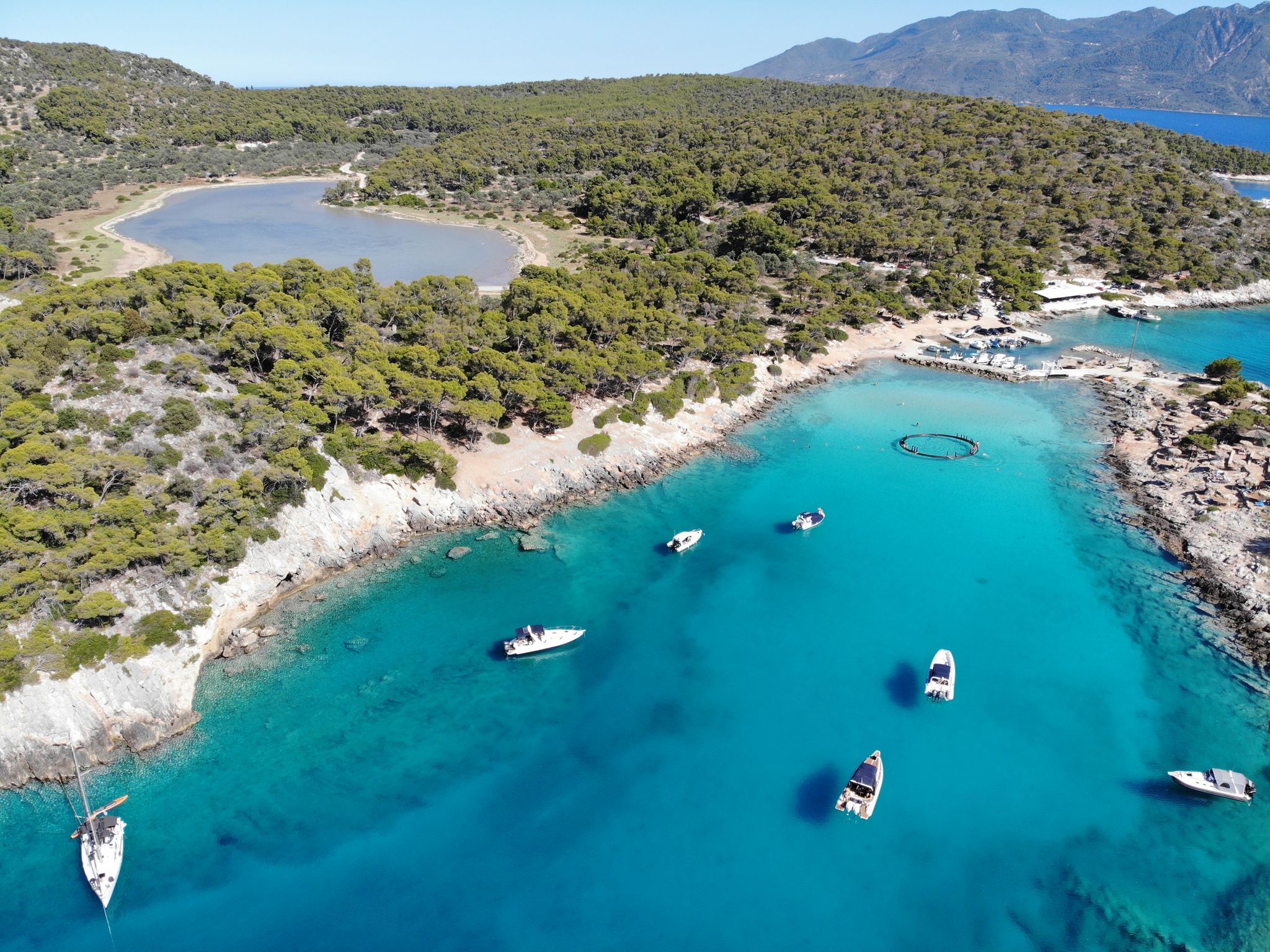 Αγκίστρι: Μονοήμερη εκδρομή και ατελείωτες βουτιές στα εξωτικά νερά της ...