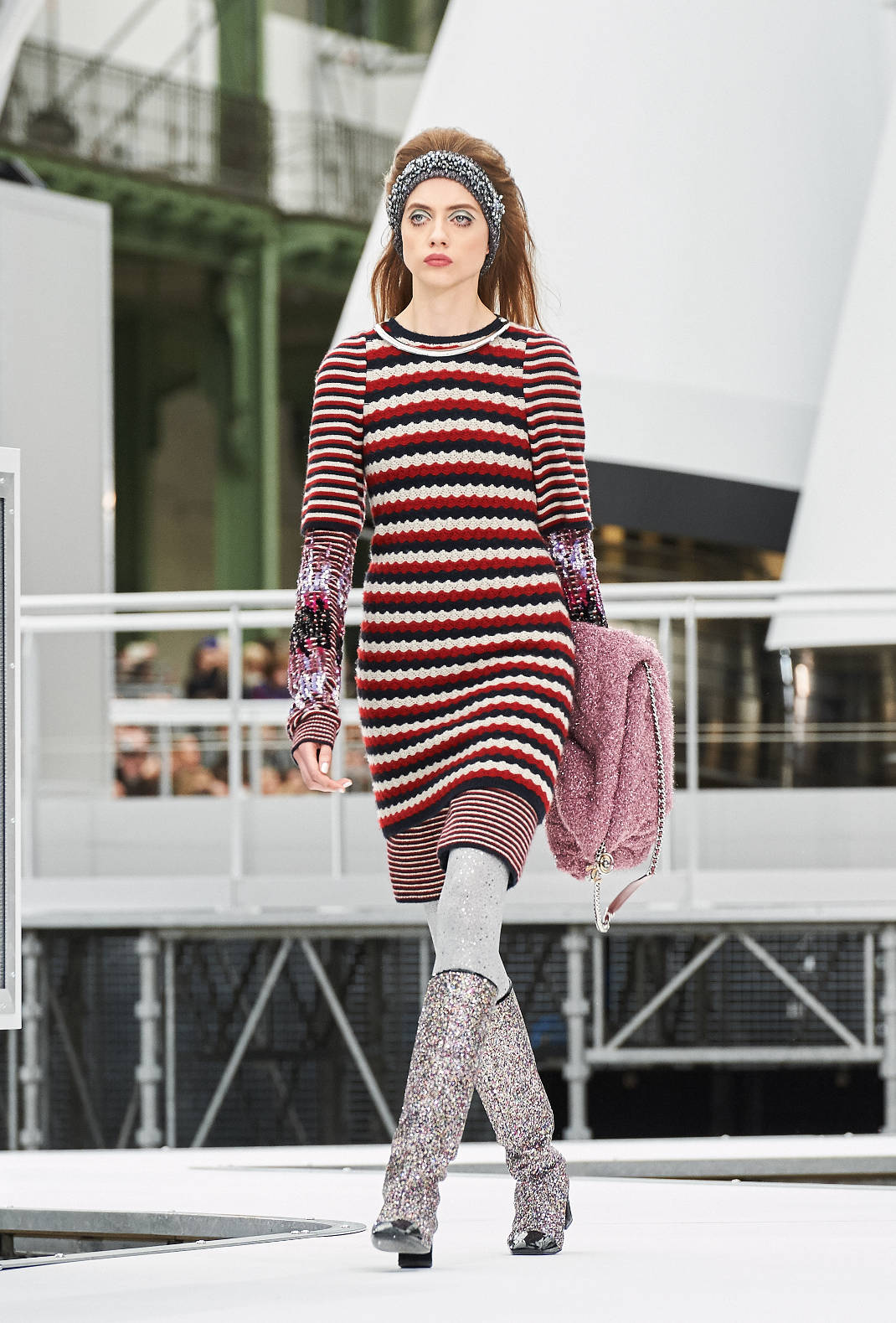 Chanel -Η στιγμή που εκτοξεύτηκε το στιλ στο Παρίσι | BOVARY