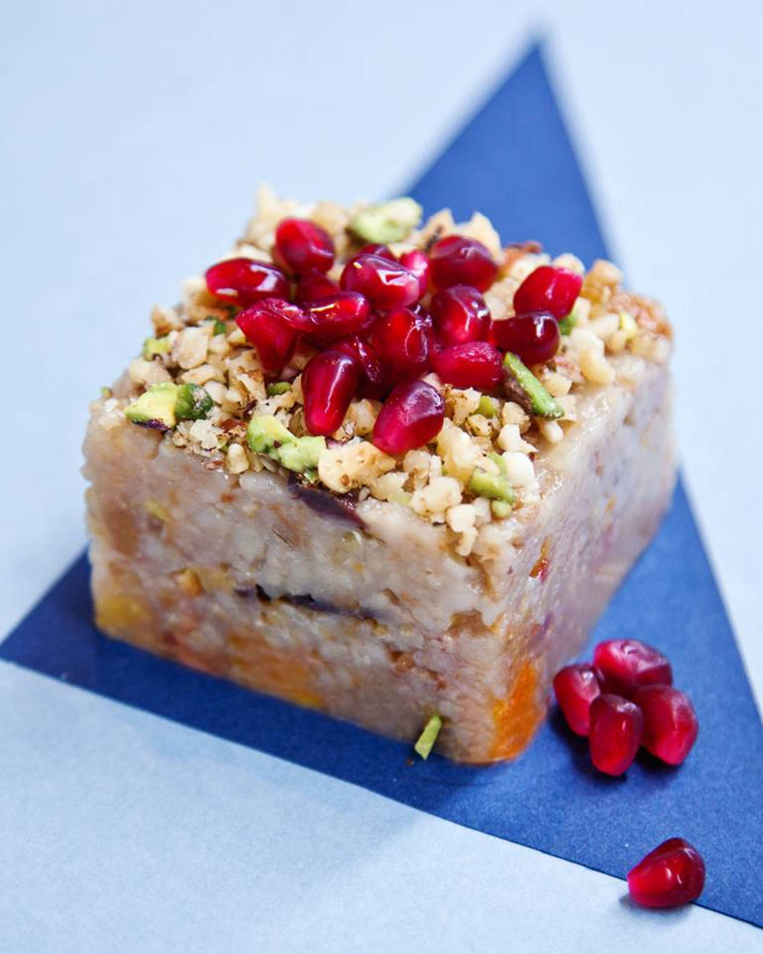 Αν δεν έφαγες λαχματζούν από το Feyrouz στην Αιόλου δεν ξέρεις πώς ...