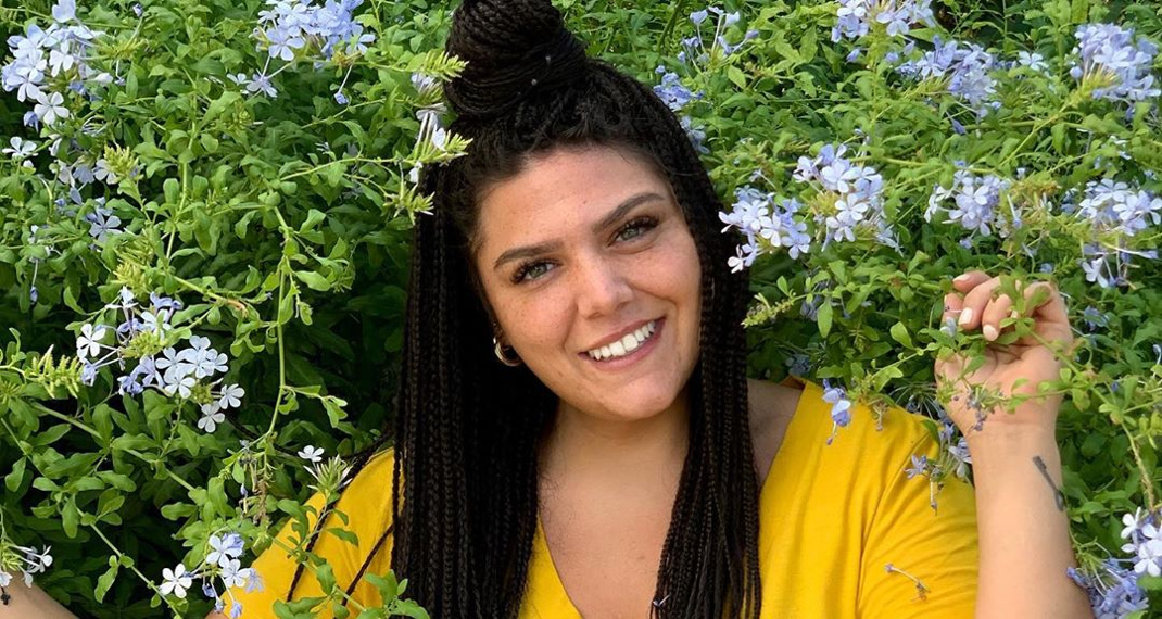 «Η χαρά βρίσκεται στο να αγαπάμε τον εαυτό μας» -Η Δανάη Μπάρκα ποζάρει ...