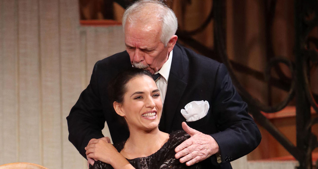 Μαρία Χάνου: Οι γονείς της, Ελισάβετ Κωνσταντινίδου και Ταξιάρχης Χάνος ...