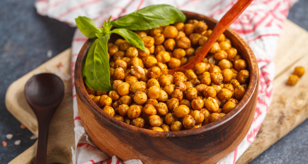 Έτσι γίνονται τα πεντανόστιμα ρεβίθια φούρνου της Αργυρώς Μπαρμπαρίγου ...