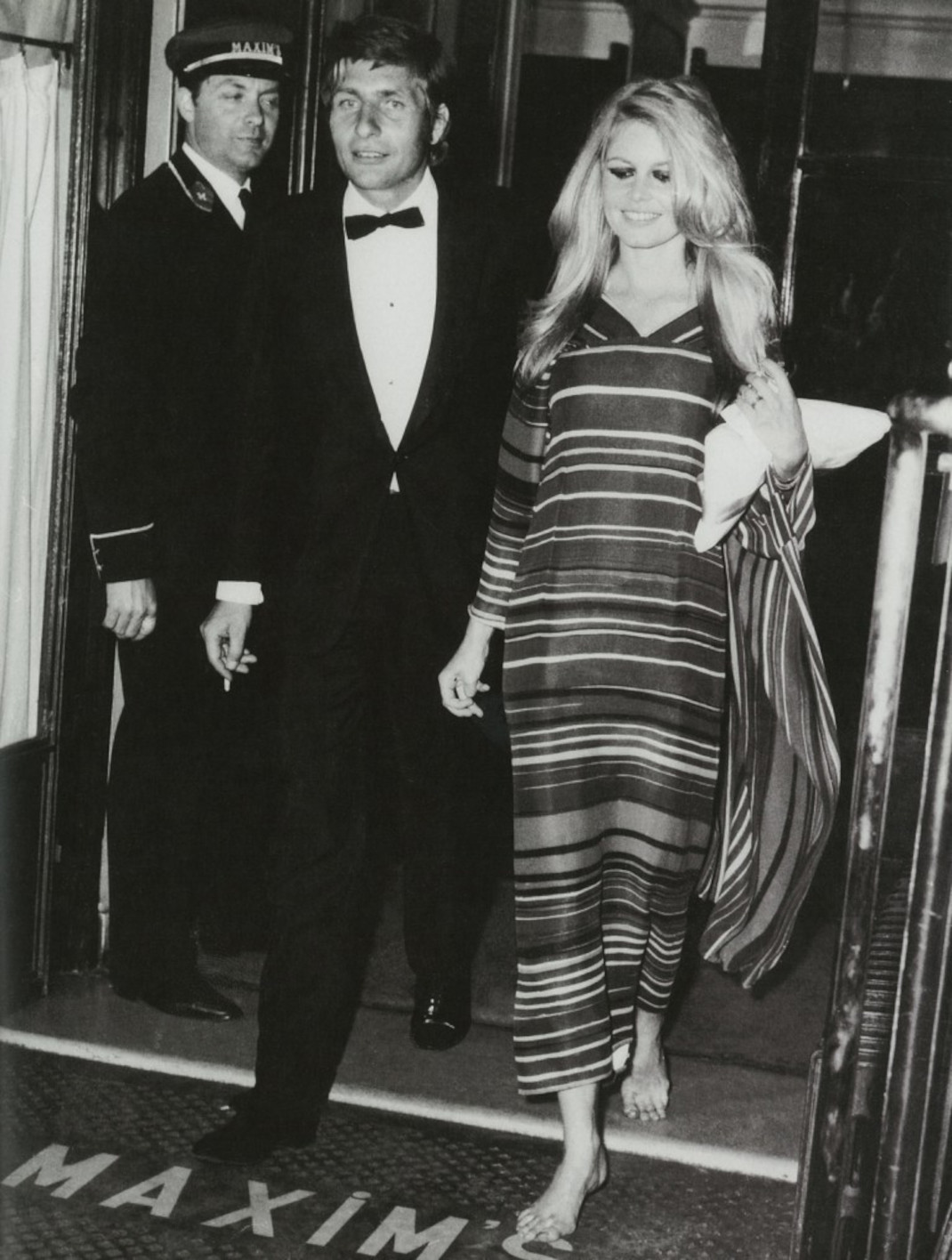 Η ιστορία του Maxim’s -To θρυλικό εστιατόριο του Παρισιού με την art ...