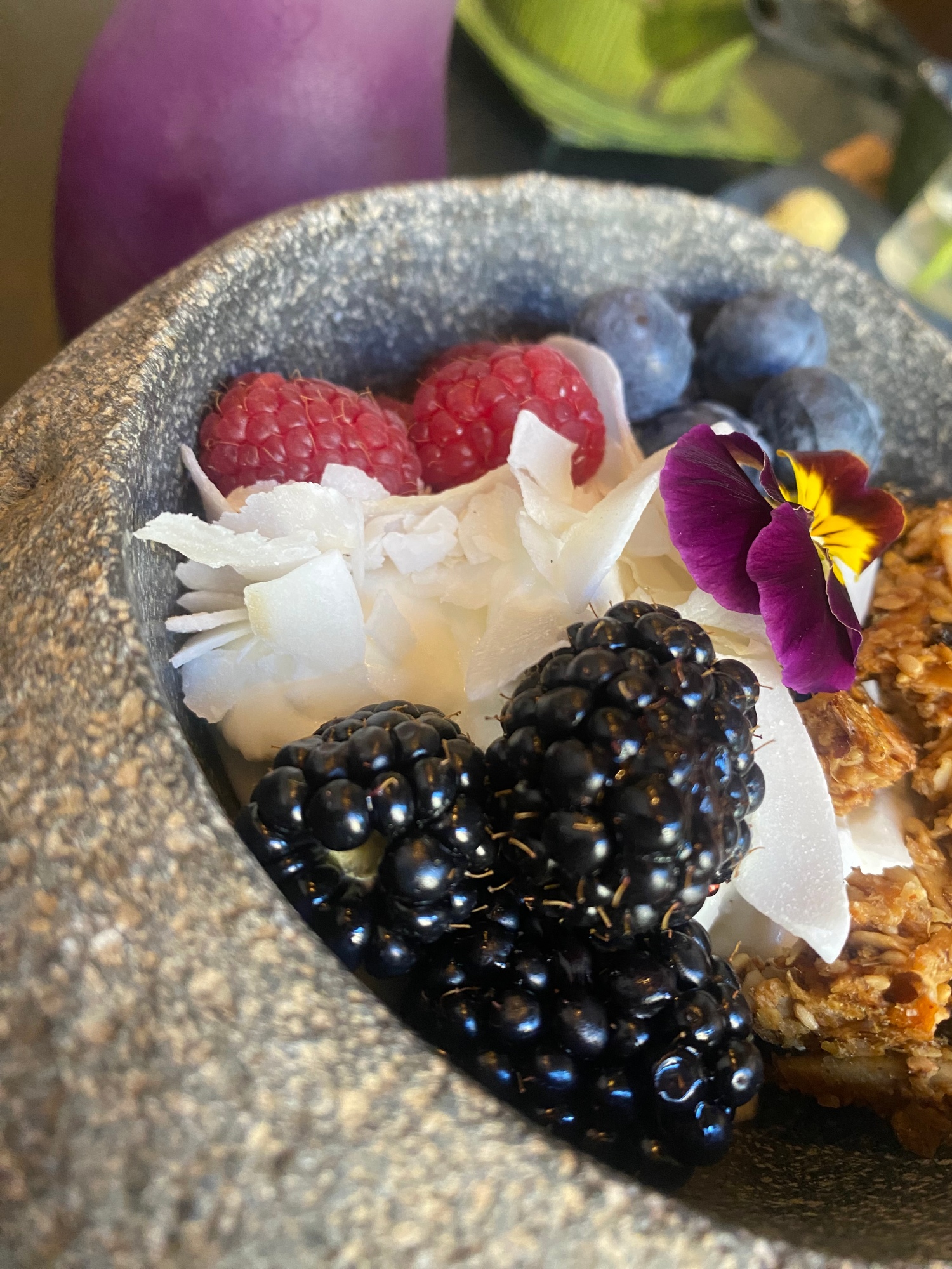 Ohayo tea house: Ο «μυστικός κήπος» της Δάφνης όπου το τσάι σερβίρεται ...