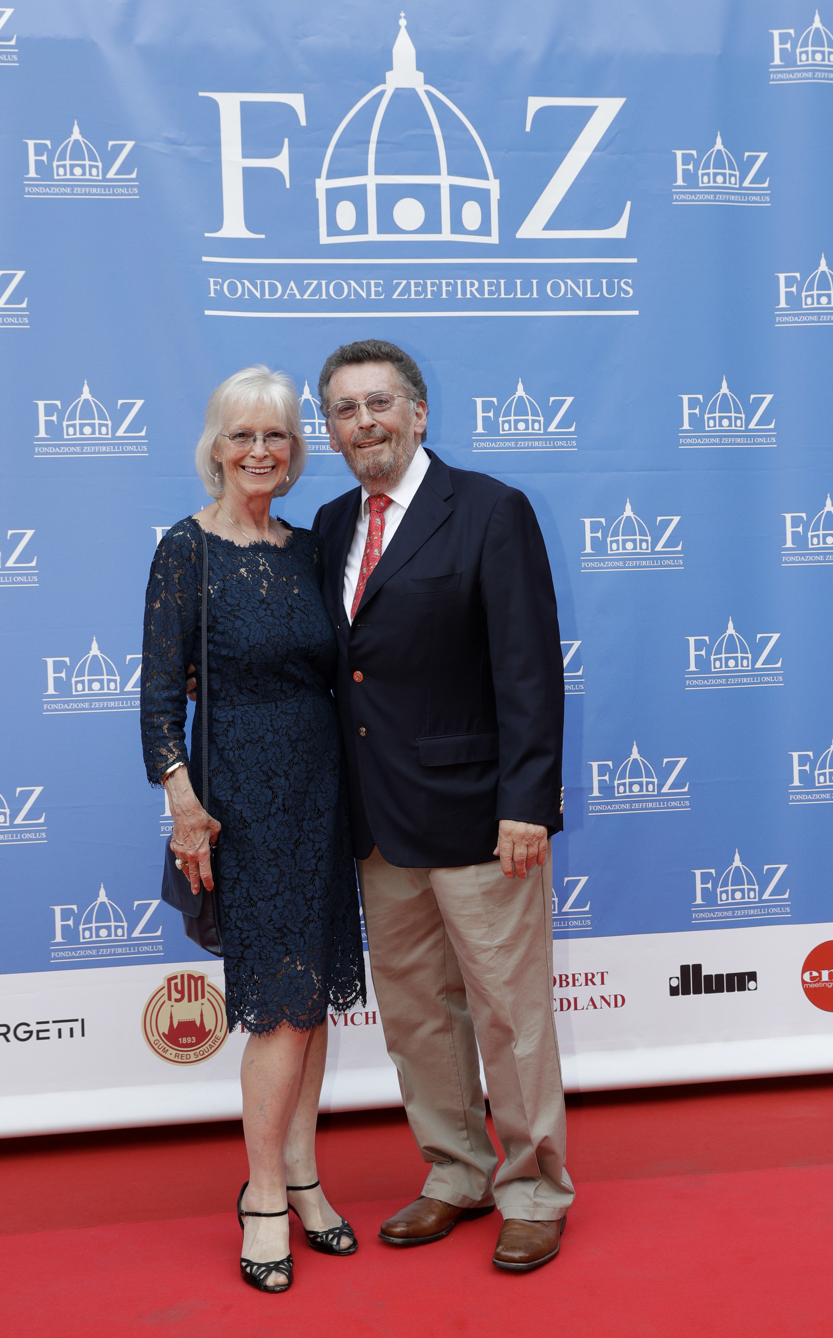 Τι απέγινε ο Ρόμπερτ Παόυελ, ο πιο διάσημος «Ιησούς» | BOVARY