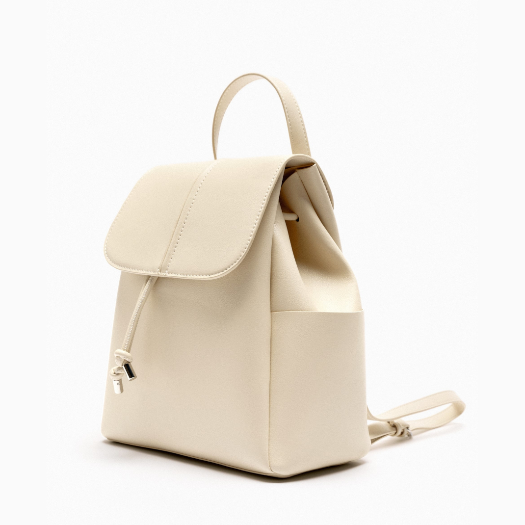 Το χαριτωμένο λευκό backpack από τα Zara που θα αντικαταστήσει την ...