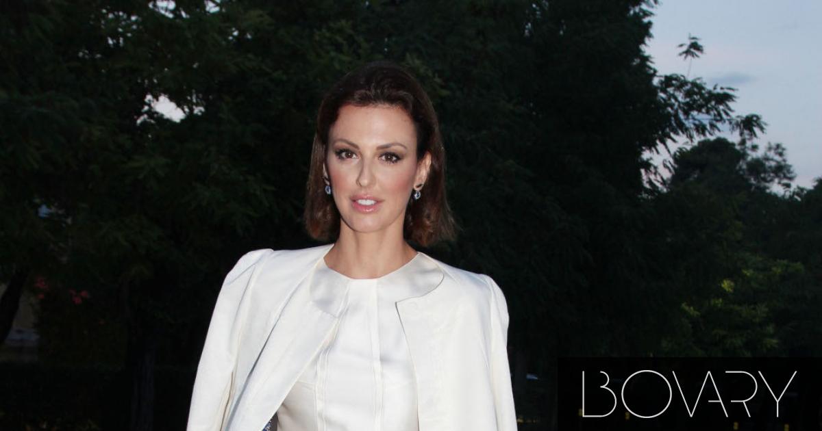 Η Εβελίνα Παπαντωνίου με το πιο στιλάτο wavy bob -Το απόλυτο καρέ του χειμώνα | BOVARY