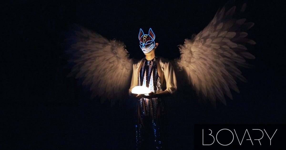 Το Sam Albatros ποτέ δεν αισθανόταν ιδιαίτερα αγόρι και σήμερα κάνει ...