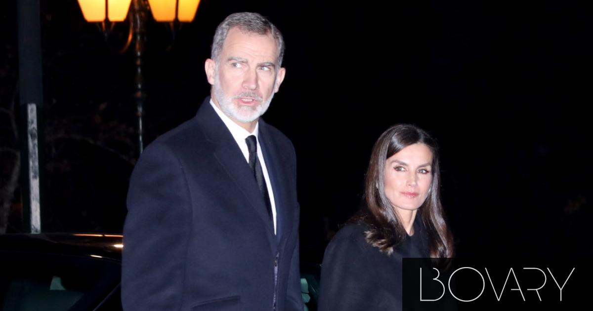 H βασίλισσα Λετίθια με μαύρο παλτό από τα Mango -H εμφάνιση φτάνοντας στη «Μ. Βρεταννία» | BOVARY