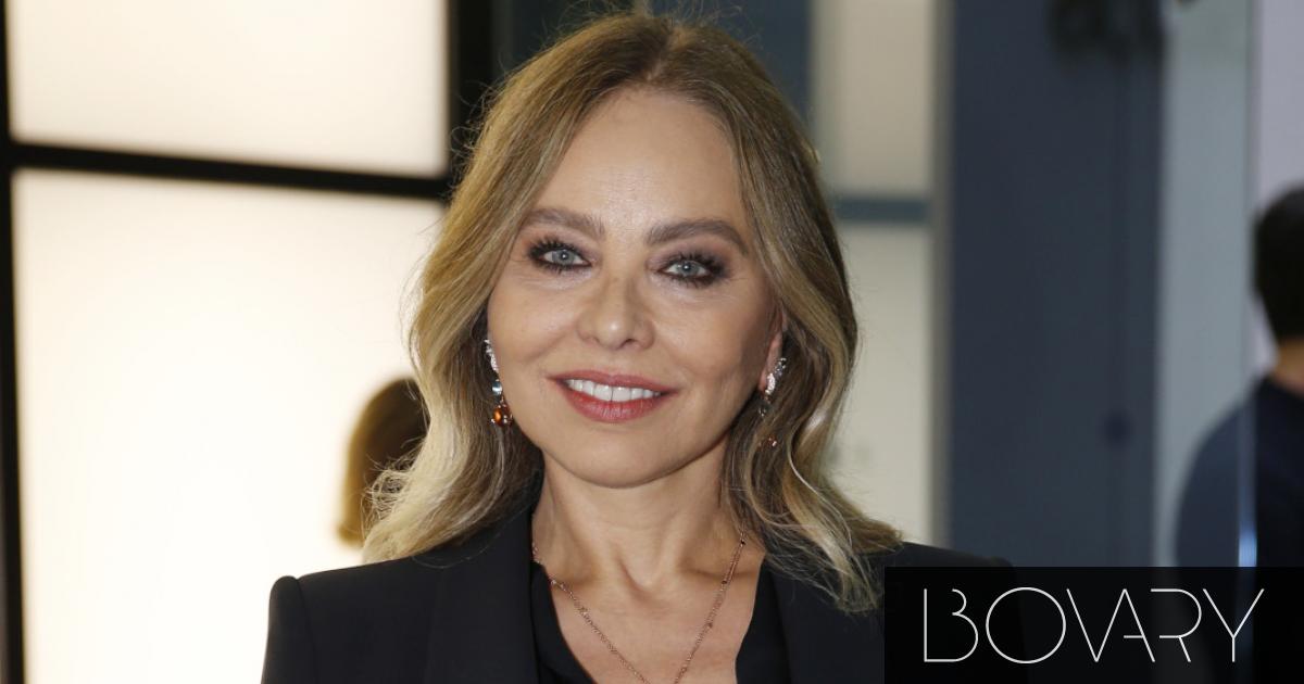 Η Ορνέλα Μούτι αγκαλιά με την (γυμνή) κόρη της -Ποζάρουν σαν αδελφές ...