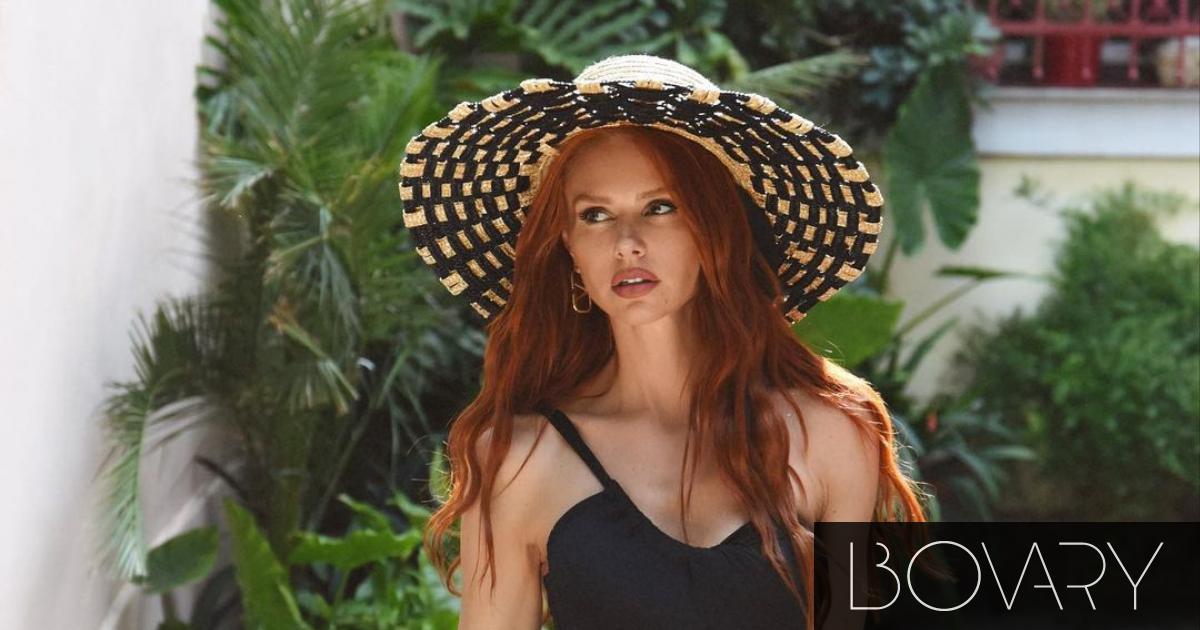 H Έβελυν Καζαντζόγλου με ολόσωμο μαγιό από τα Marks & Spencer -Στιλάτο, με έναν ώμο | BOVARY