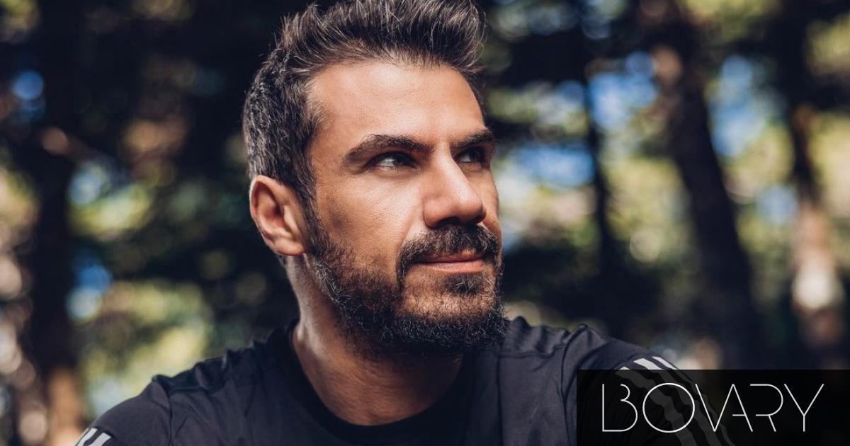 Ακης Πετρετζίκης: Η οικογενειακή φωτογραφία για τα γενέθλια του γιου ...