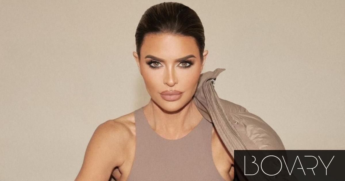 Η Λίσα Ρίνα με μαύρο μπικίνι και Valentino καπέλο -Εντυπωσιακή στα 60 της | BOVARY