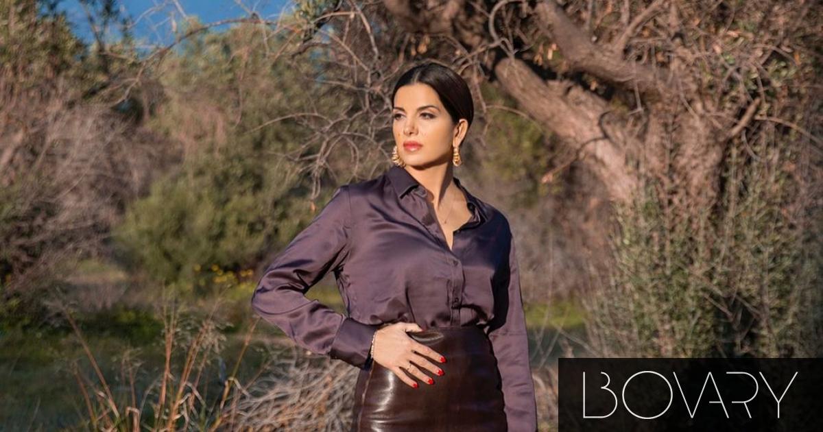 Η Σταματίνα Τσιμτσιλή με μίνι φούστα Massimo Dutti και ψηλές μπότες τόλμησε το ton sur ton look ...