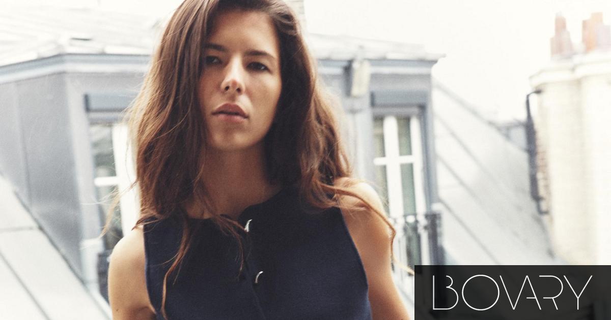 Τα Zara εμπνέονται από τα χρώματα της Ελλάδας και προτείνουν την απόλυτη μίνι φούστα για το ...