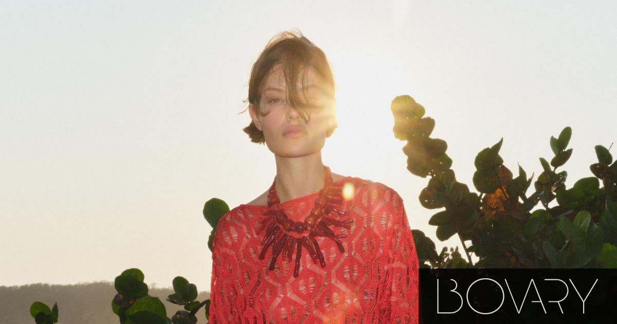 Τα 5 φορέματα από τις εκπτώσεις των Zara που θα φοράτε ξανά και ξανά τα καλοκαιρινά βράδια | BOVARY