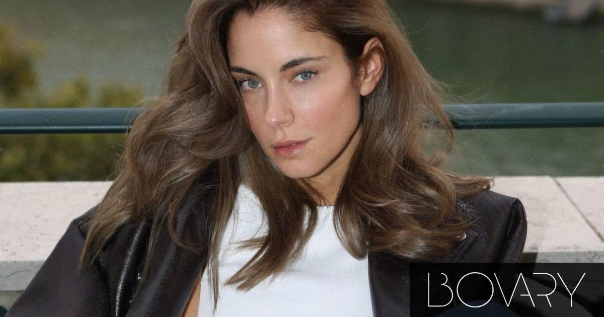 H Δούκισσα Νομικού ποζάρει σε εξωτική παραλία λίγο πριν αλλάξει ο χρόνος | BOVARY