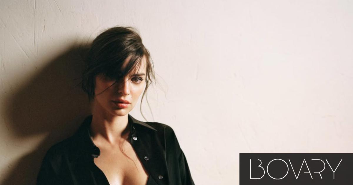 Η Έμιλι Ραταϊκόφσκι με καυτό κόκκινο μπικίνι στην πρώτη φωτογράφιση με μαγιό για το 2025 | BOVARY