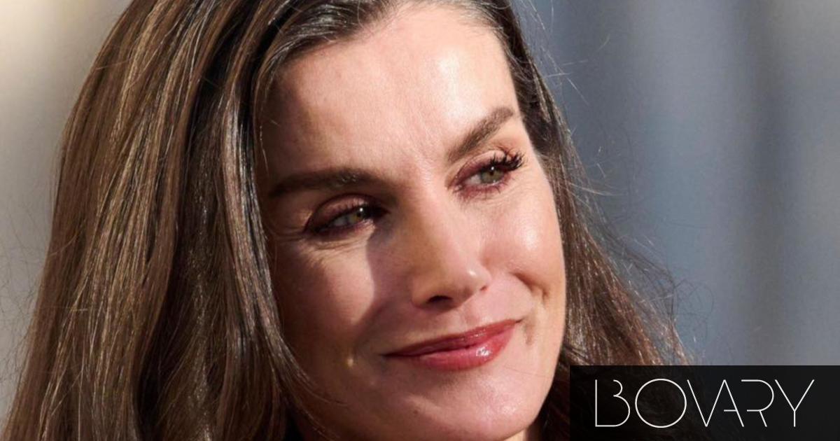 Η βασίλισσα Λετίθια δείχνει τον πιο cool συνδυασμό ζώνης και φορέματος- Στο hot χρώμα της σεζόν ...