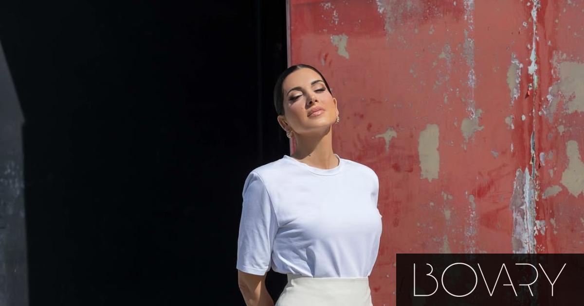 Η Σταματίνα Τσιμτσιλή με την ιδανική μίνι φούστα για την εποχή από τα H&M | BOVARY