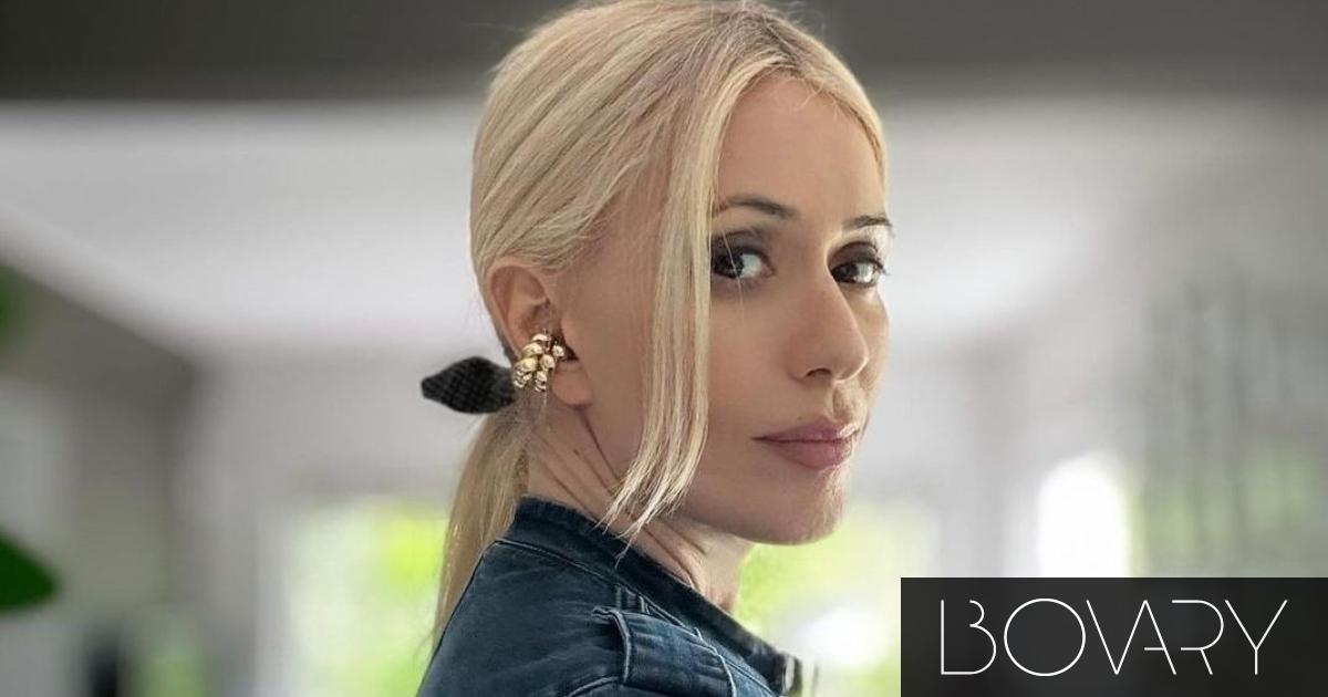 Η Μαρία Μπακοδήμου με μαύρο μπικίνι στα 60 -Το πουκάμισο που απογείωσε το beach look της | BOVARY