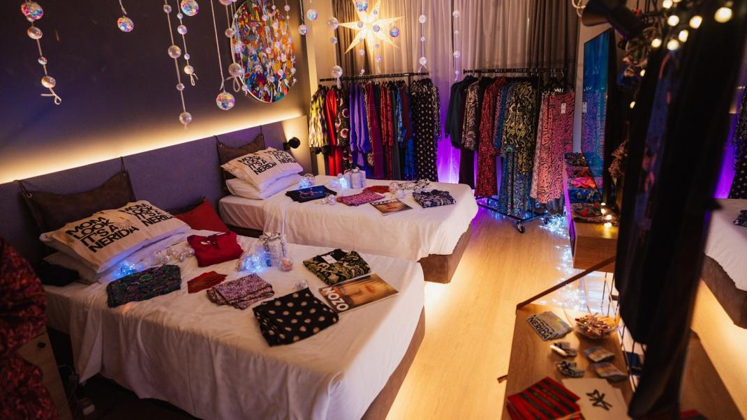 Μια αυτοδίδακτη pâtissière δημιουργεί τα πιο περιζήτητα γλυκά Παρισιού ...