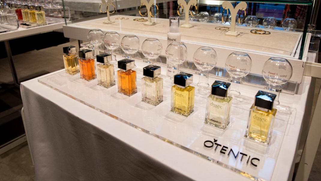 H Otentic Perfumes στην Ελλάδα με 72 υπέροχα αρώματα -Ένα για εσένα ...