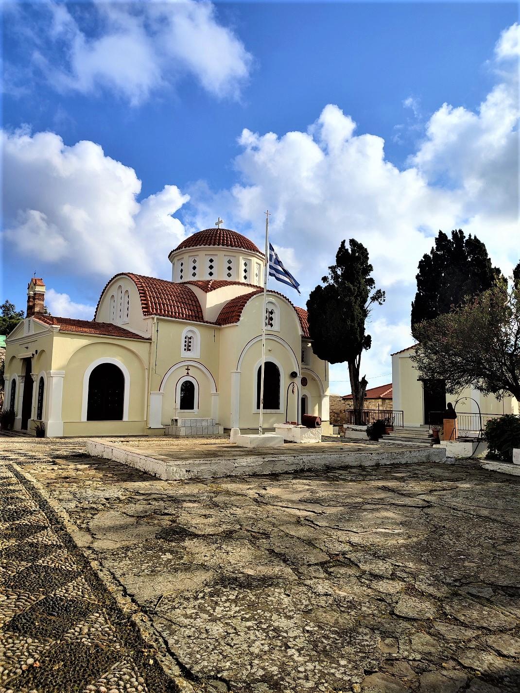 Το μοναστήρι του Αγίου Μηνά, όπου ξεκίνησε η Σφαγή της Χίου | BOVARY