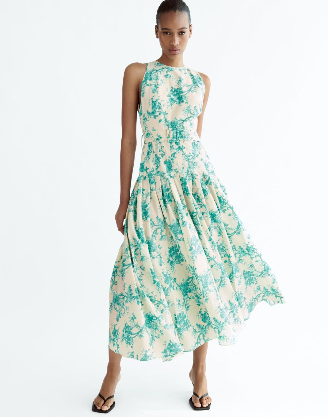 Το φλοράλ φόρεμα από τα Zara που θα φορέσεις στους καλοκαιρινούς γάμους ...