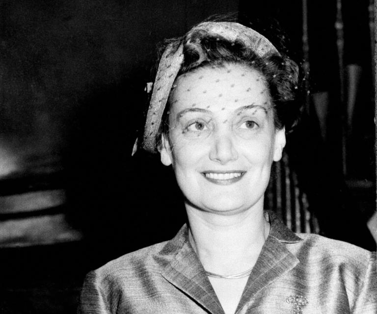 Αμαλία Φλέμινγκ: Ποια ήταν η Ελληνίδα γιατρός και αγωνίστρια που παντρεύτηκε τον Νομπελίστα ...