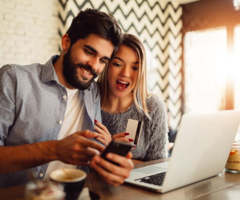 Οι προσφορές, οι εκπτώσεις και οι γιορτές θέλουν smart shopping με PIGOGO cashback | BOVARY