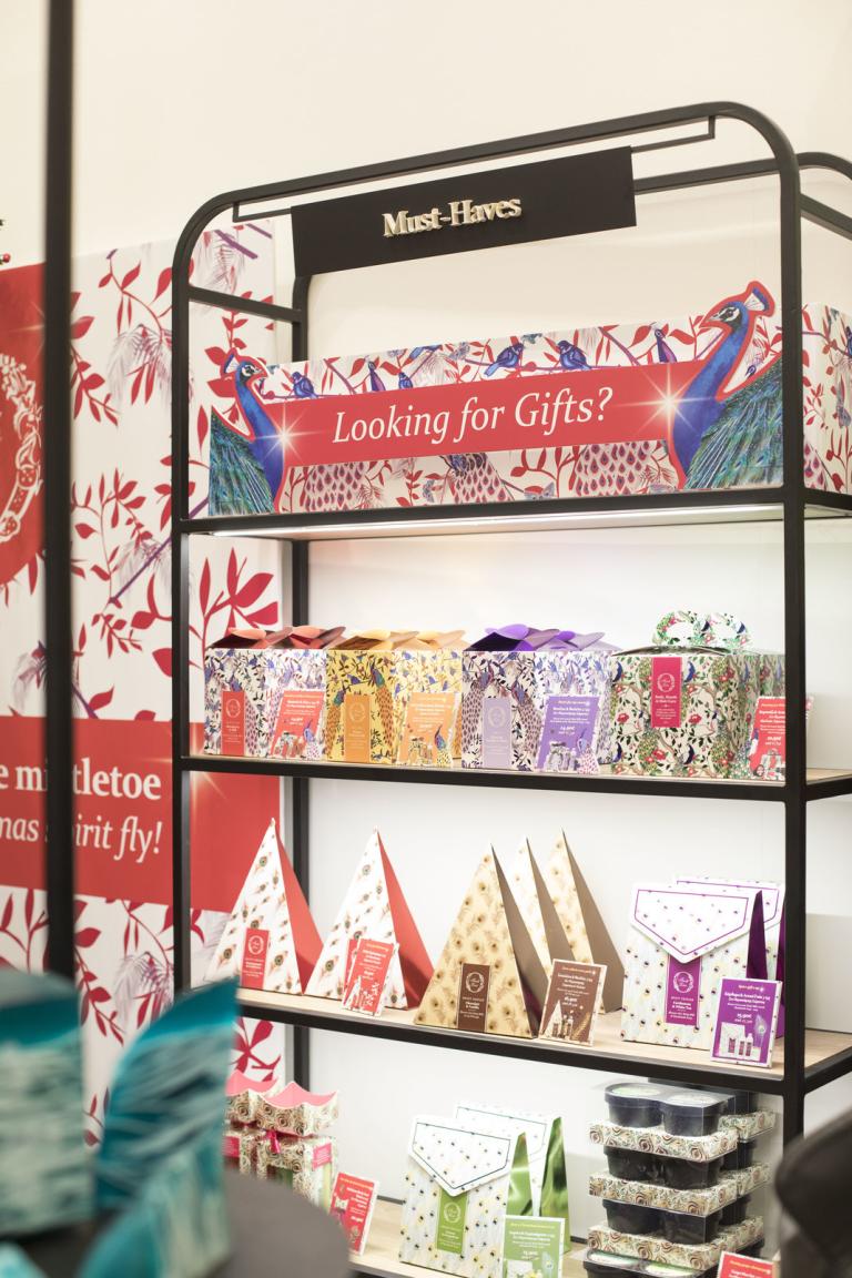 Εγκαίνια του νέου καταστήματος της Fresh Line στη Γλυφάδα με λαμπερούς ...