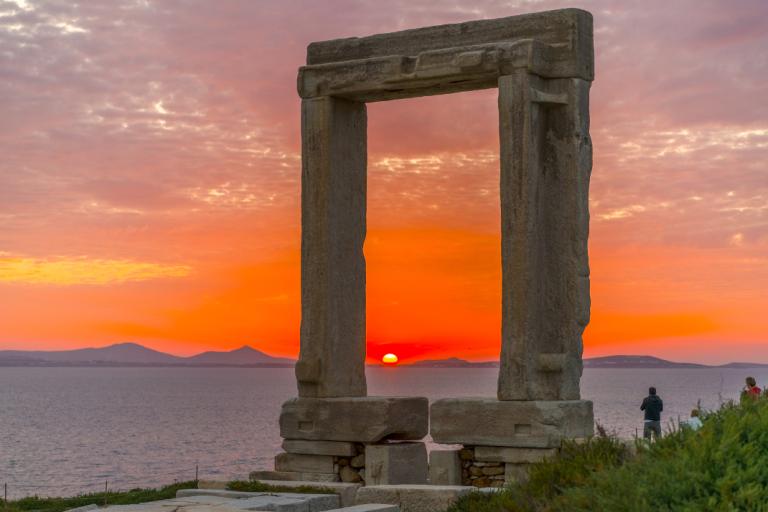 10 ονειρικά ηλιοβασιλέματα στην Ελλάδα εκτός από αυτό της Σαντορίνης ...