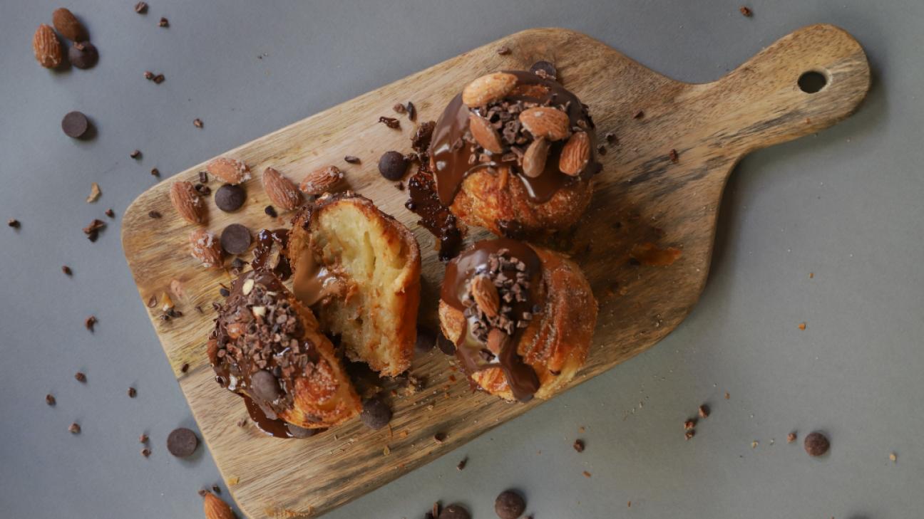 Η νέα γλυκιά εμμονή που ακούει στο όνομα cruffin, ήρθε στην Αθήνα -Το ...