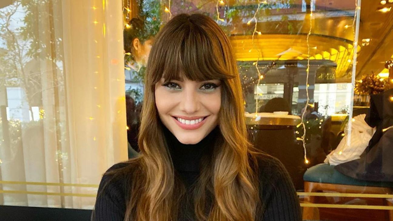 Η Ηλιάνα Παπαγεωργίου αποκάλυψε το φόρεμα του τελικού -H glam εμφάνιση για το φινάλε του GNTM 2 ...