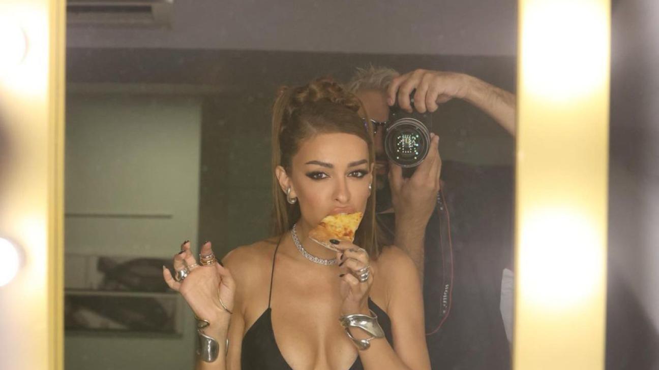 GNTM4: Η αποκαλυπτική εμφάνιση της Ελένης Φουρέιρα με μαύρο φόρεμα | BOVARY