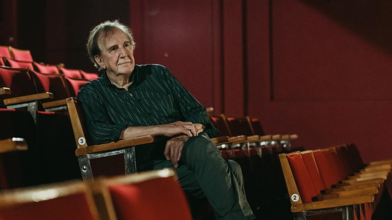 Γιώργος Κωνσταντίνου: «Στο θέατρο είμαι 64 χρόνια, μου φαίνονται ένα ...