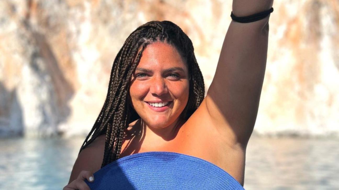 Η Δανάη Μπάρκα έβγαλε τα ράστα -Η αλλαγή στα μαλλιά της και το νέο ...