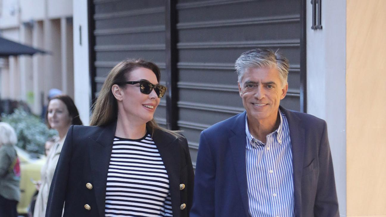 Τατιάνα Στεφανίδου και Νίκος Ευαγγελάτος στο Λονδίνο με τα παιδιά τους ...