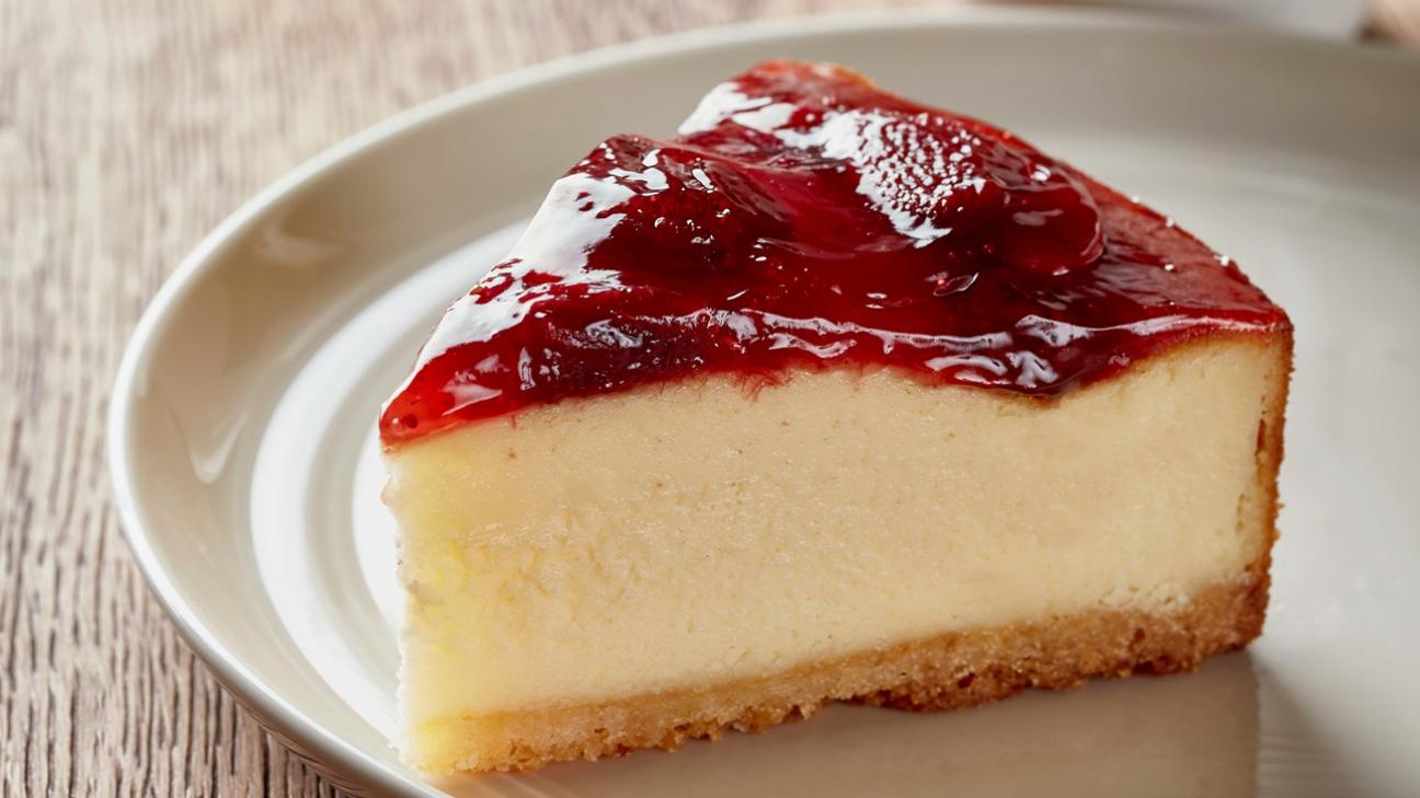 Cheesecake με τρία υλικά -Γίνεται σε 10 λεπτά, είναι πεντανόστιμο | BOVARY