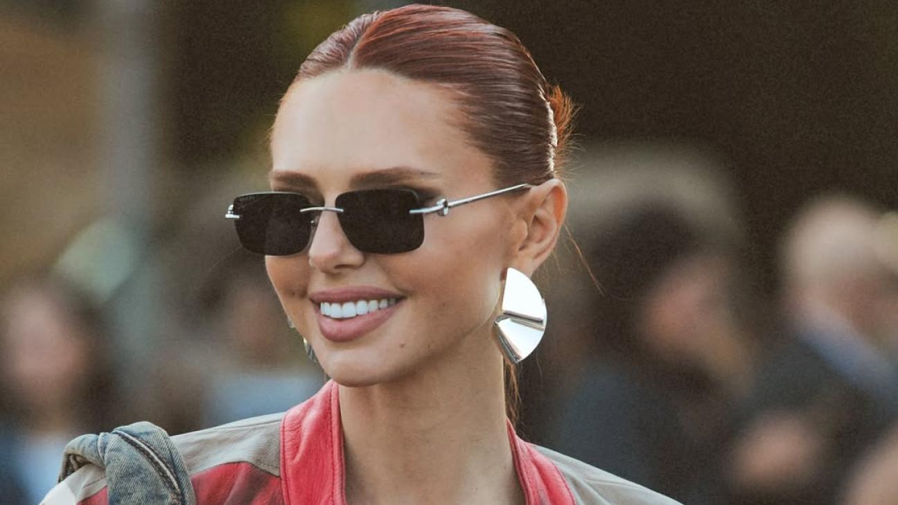 Η Έβελυν Καζαντζόγλου δείχνει πώς να πετύχουμε το απόλυτο μονοχρωματικό look | BOVARY