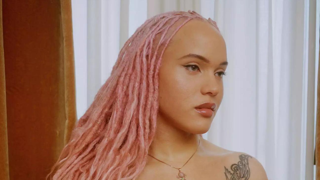 Η 29χρονη κόρη του Ρόμπερτ ντε Νίρο, Έιριν, έκανε coming out ως τρανς ...