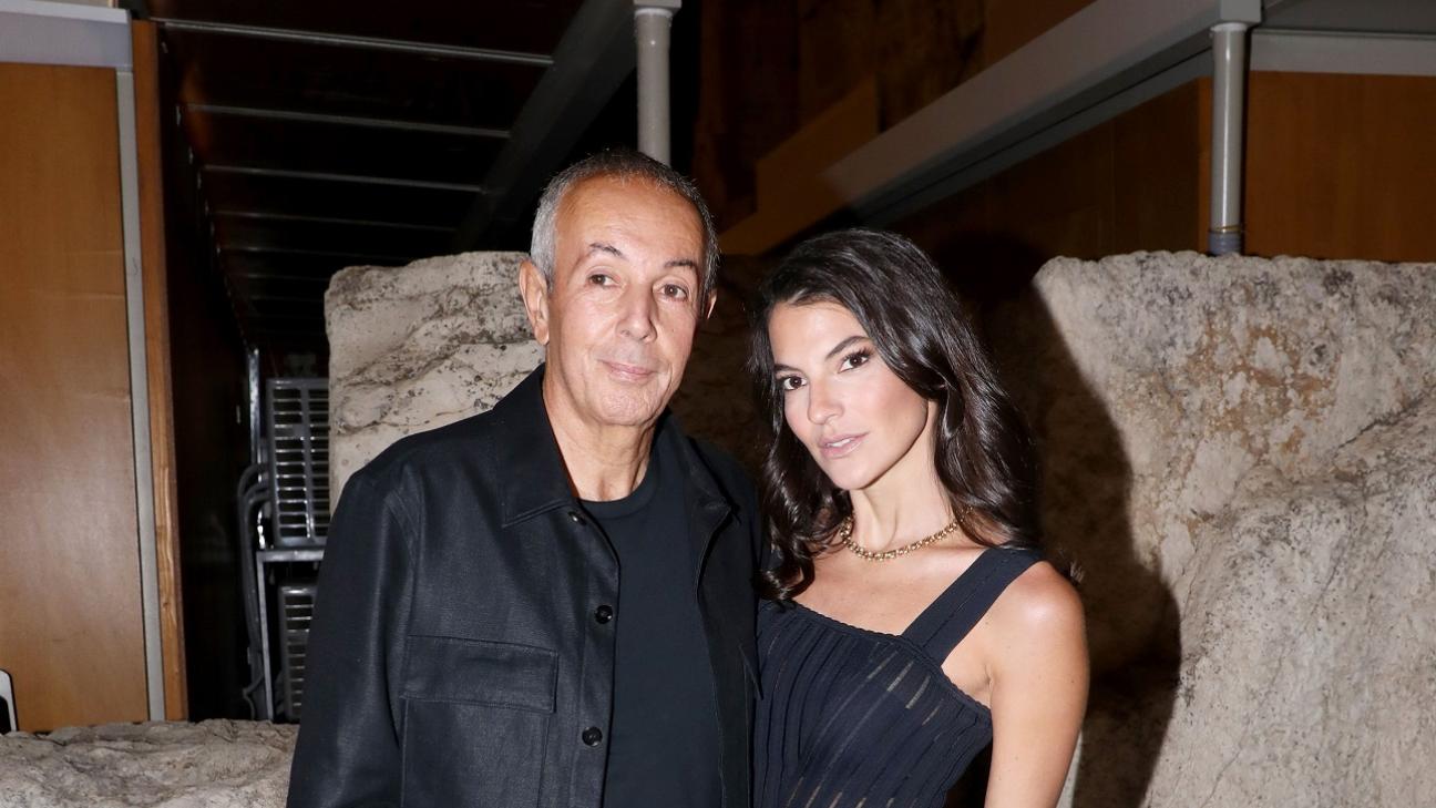 Η Δήμητρα Κούστα με σέξι μπικίνι απολαμβάνει τις διακοπές της ...