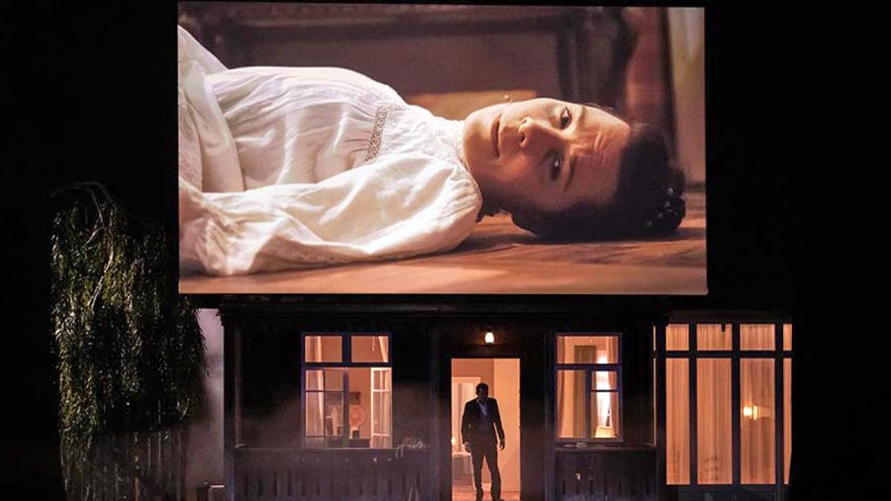 Στέγη 2025-26: Τίλντα Σουίντον, Βιμ Βέντερς, Γιώργος Λάνθιμος και άλλοι μεγάλοι δημιουργοί σε ...