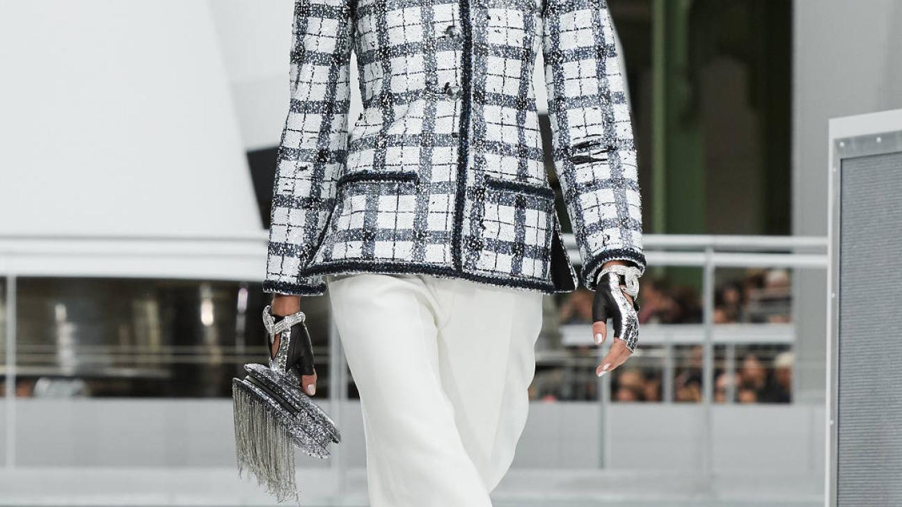 Chanel -Η στιγμή που εκτοξεύτηκε το στιλ στο Παρίσι | BOVARY