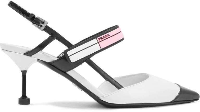 Στη βιτρίνα της Prada στη Βουκουρεστίου είδαμε το πιο ωραίο παπούτσι ...