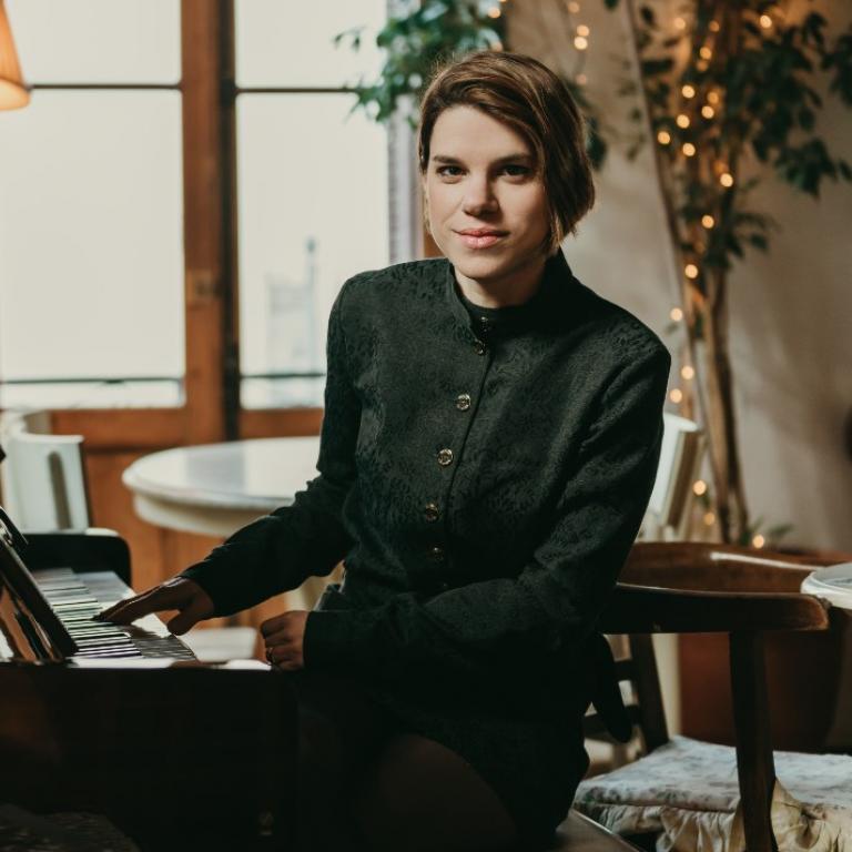 Χιουρέμ -Η πραγματική ιστορία της Ευρωπαίας σκλάβας που μάγεψε τον ...