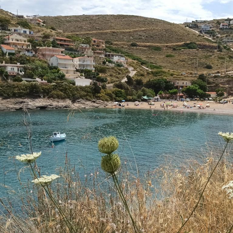 Το παντελόνι που δείχνει τα πόδια σου πολύ ψηλότερα - Πώς να το ...