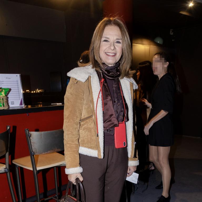 Η ολόσωμη λευκή Ralph Lauren φόρμα της Μελάνια Τραμπ -Διαφορετική ...